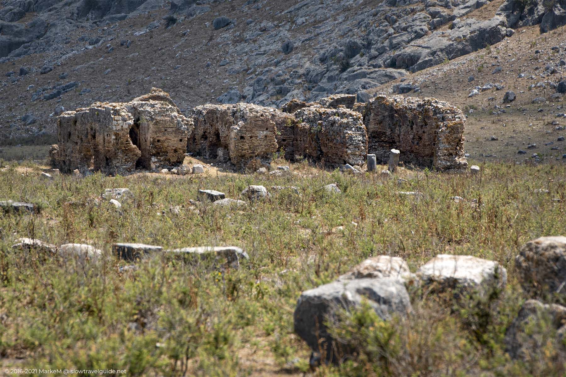ANAVARZA ANCIENT SITE | slowtravelguide.net